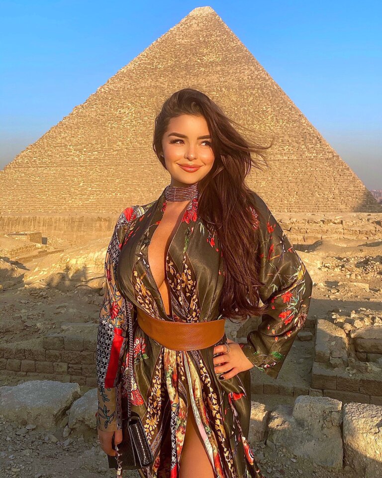 Demi Rose mawby Net Worth, AGE, Boyfriend, Family, Height & Biography