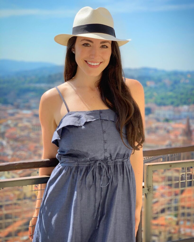 Nikki Delventhal AGE, Net Worth, Boyfriend, Family, Height & Bio