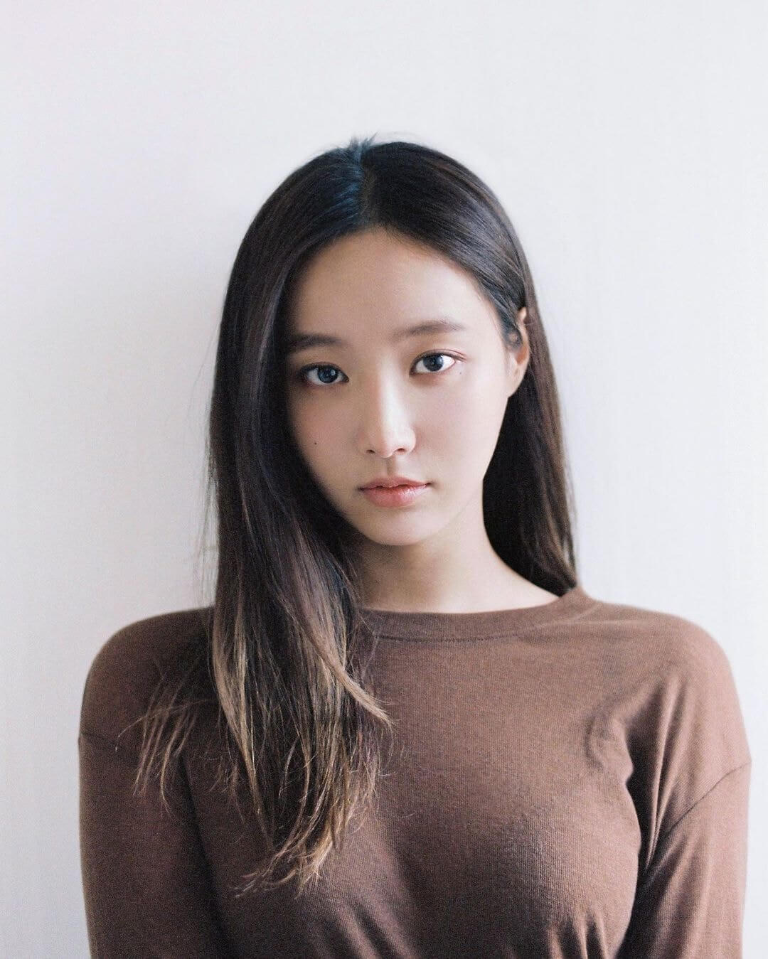 Yeon Woo AGE, Net Worth, Boyfriend, Family, Height & Bio