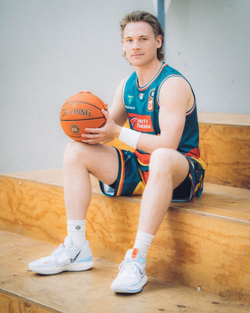 Isaac White (basketball) AGE, Net Worth, Girlfriend, Family, Height ...